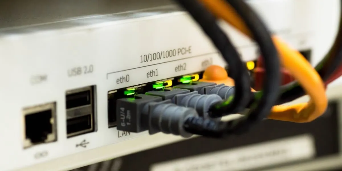 Cisco IOS Command Cheat Sheet for Routers and Switches | Server Side Up